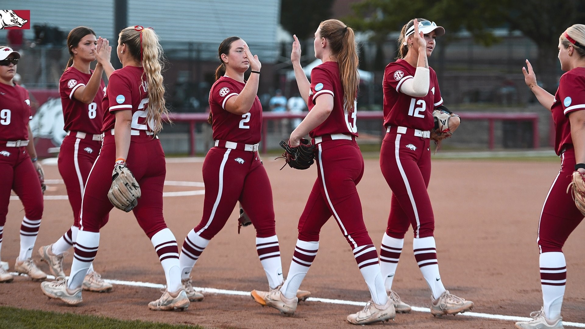 Arkansas softball season ends in regional elimination game ...