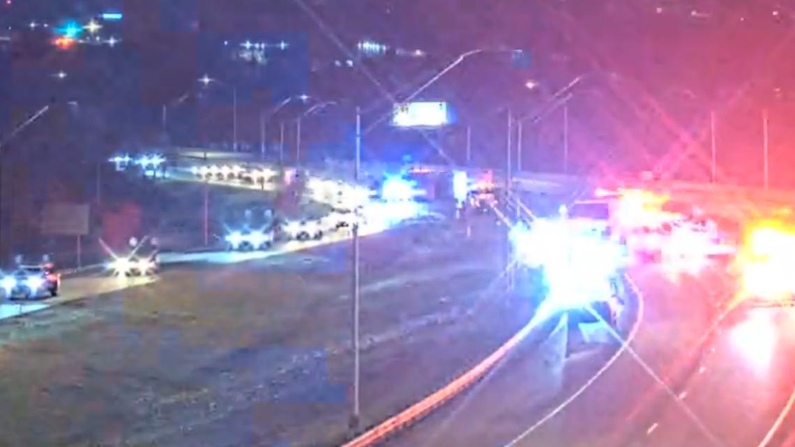 Injury crash closes I-540 lanes in Fort Smith | 5newsonline.com