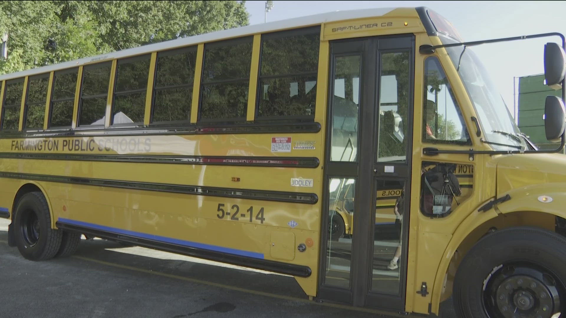 Farmington district rolls out electric bus fleet | 5newsonline.com