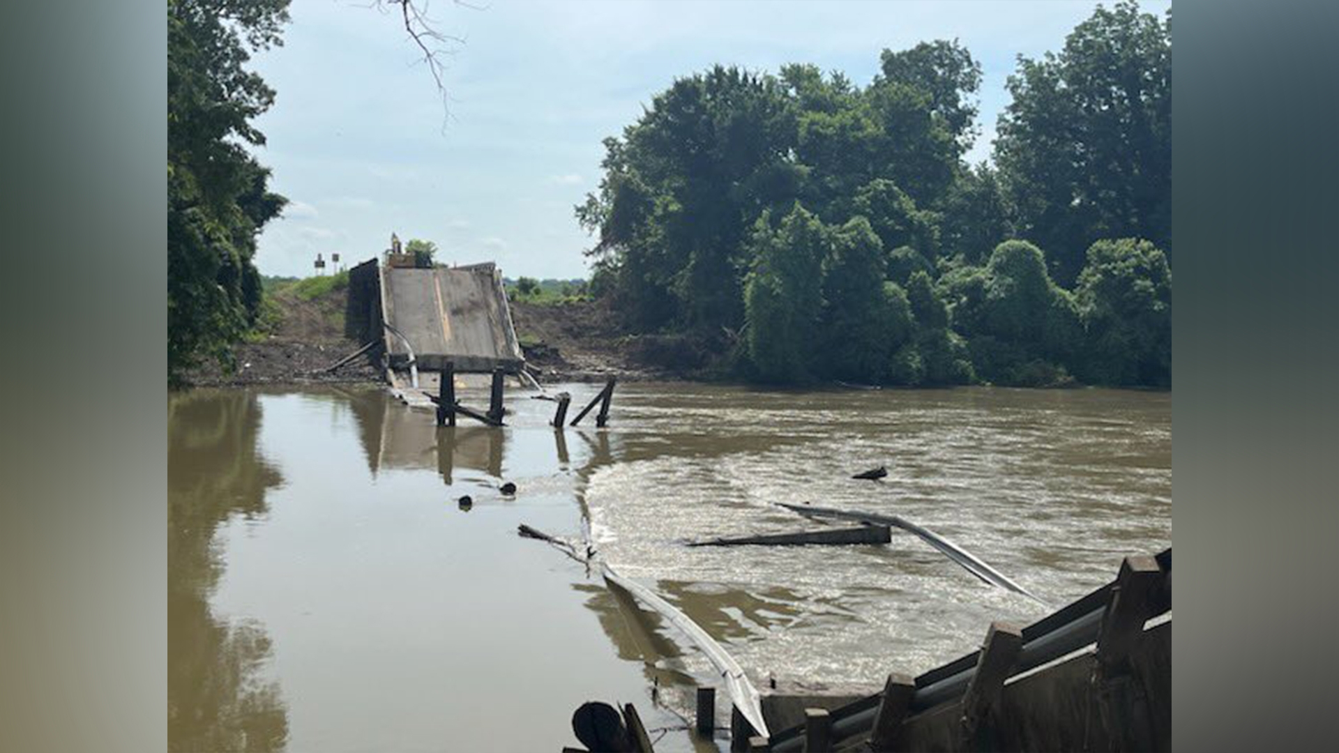 ARDOT: Bridge collapsed in Northeast Arkansas | 5newsonline.com