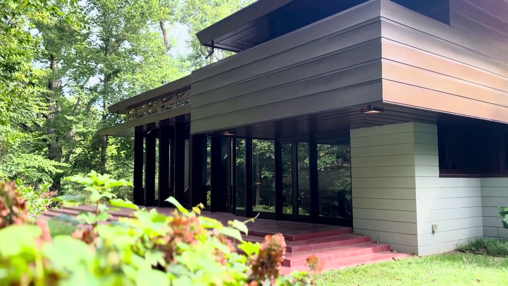 Frank Lloyd Wright home at Crystal Bridges | Around the Corner | 5newsonline.com