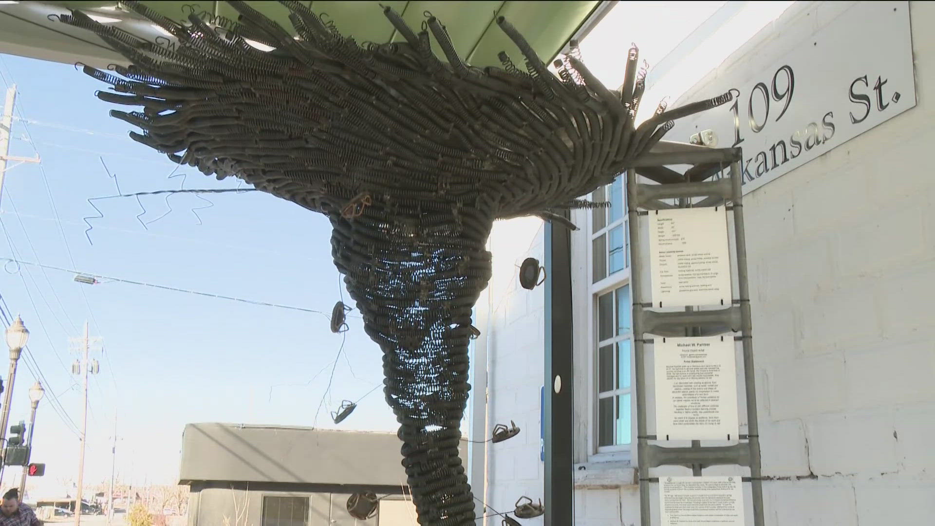 Sculpture commemorates the Memorial Day weekend tornadoes | 5newsonline.com