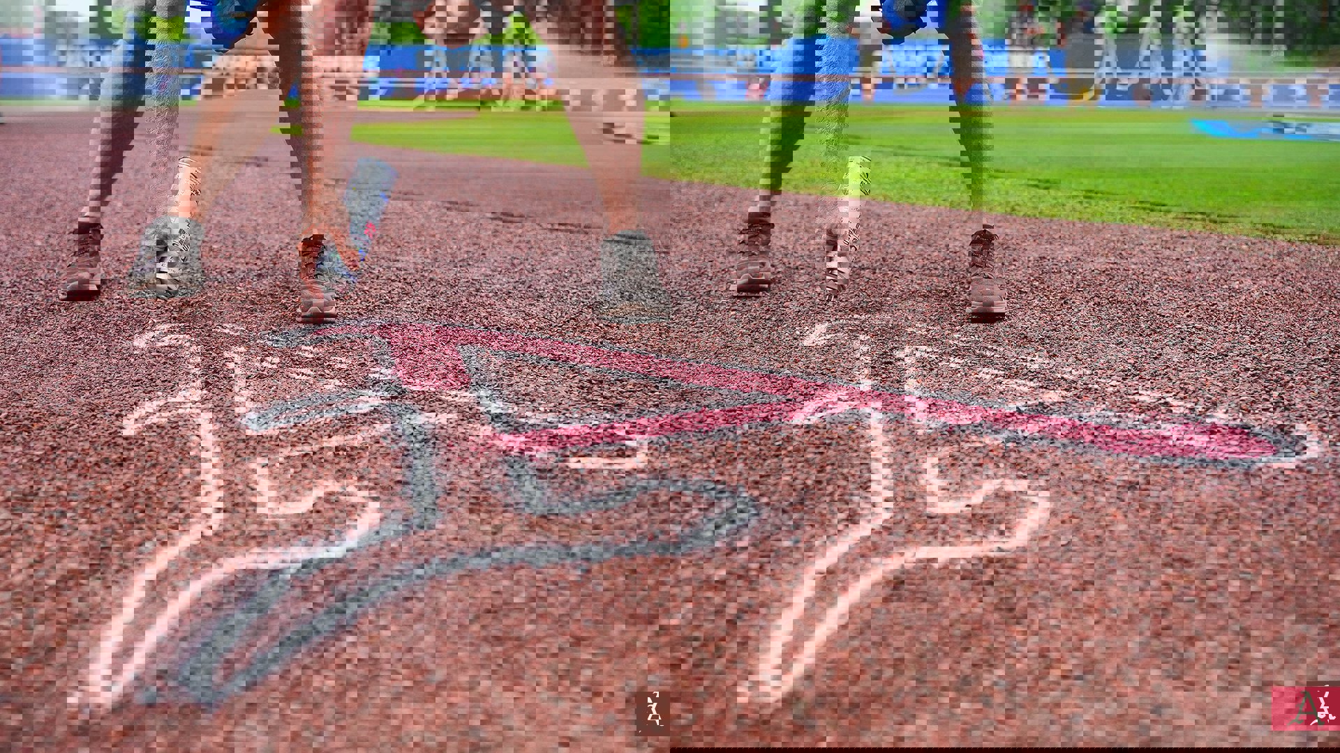 Arkansas Sets Single-Season Program Home Run Record in Loss to Ole Miss ...