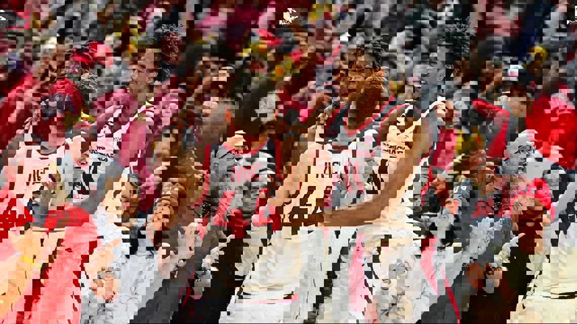 Arkansas beats Georgia 68-65 for first SEC win | 5newsonline.com