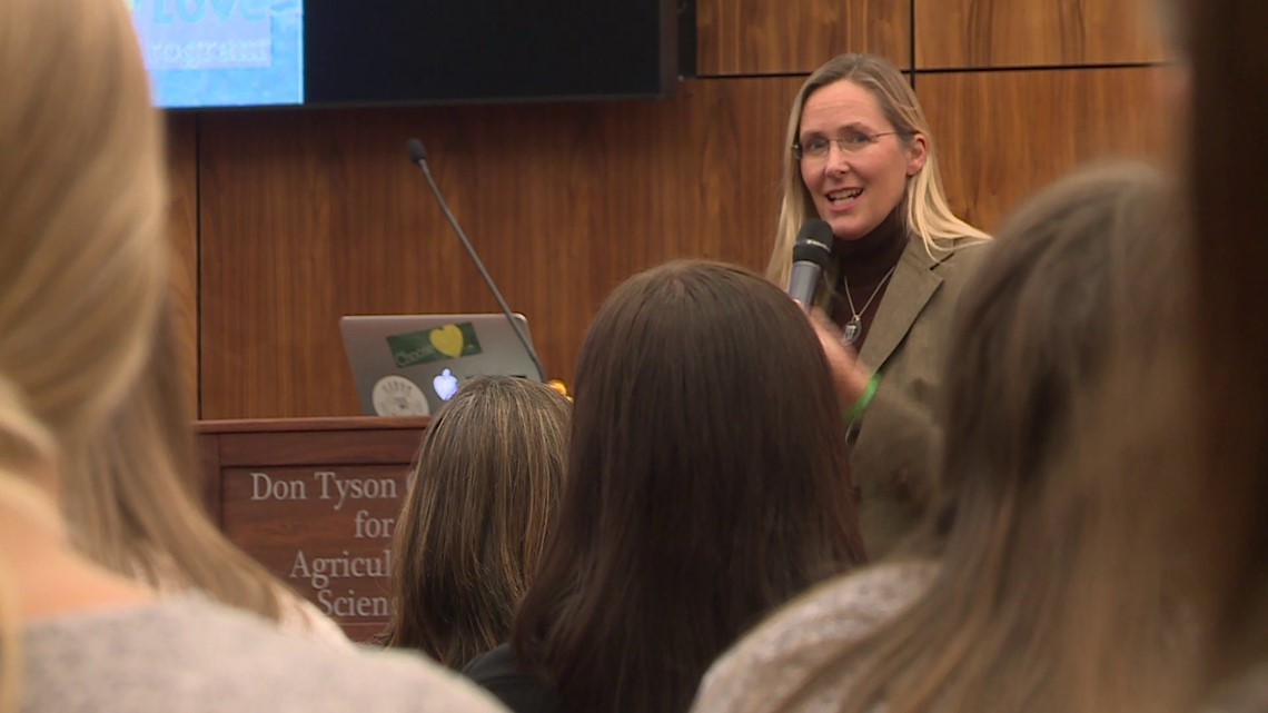 Mother Of Sandy Hook Victim Wants Students To Choose Love During Speech ...