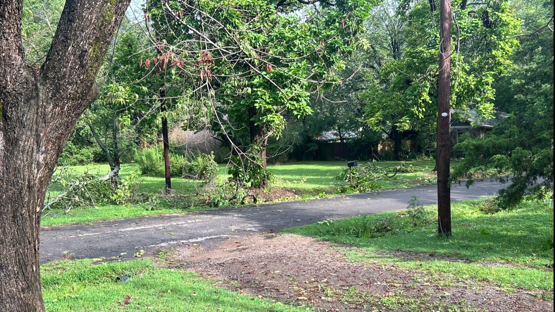 Tornado confirmed in Mansfield, National Weather Service says ...