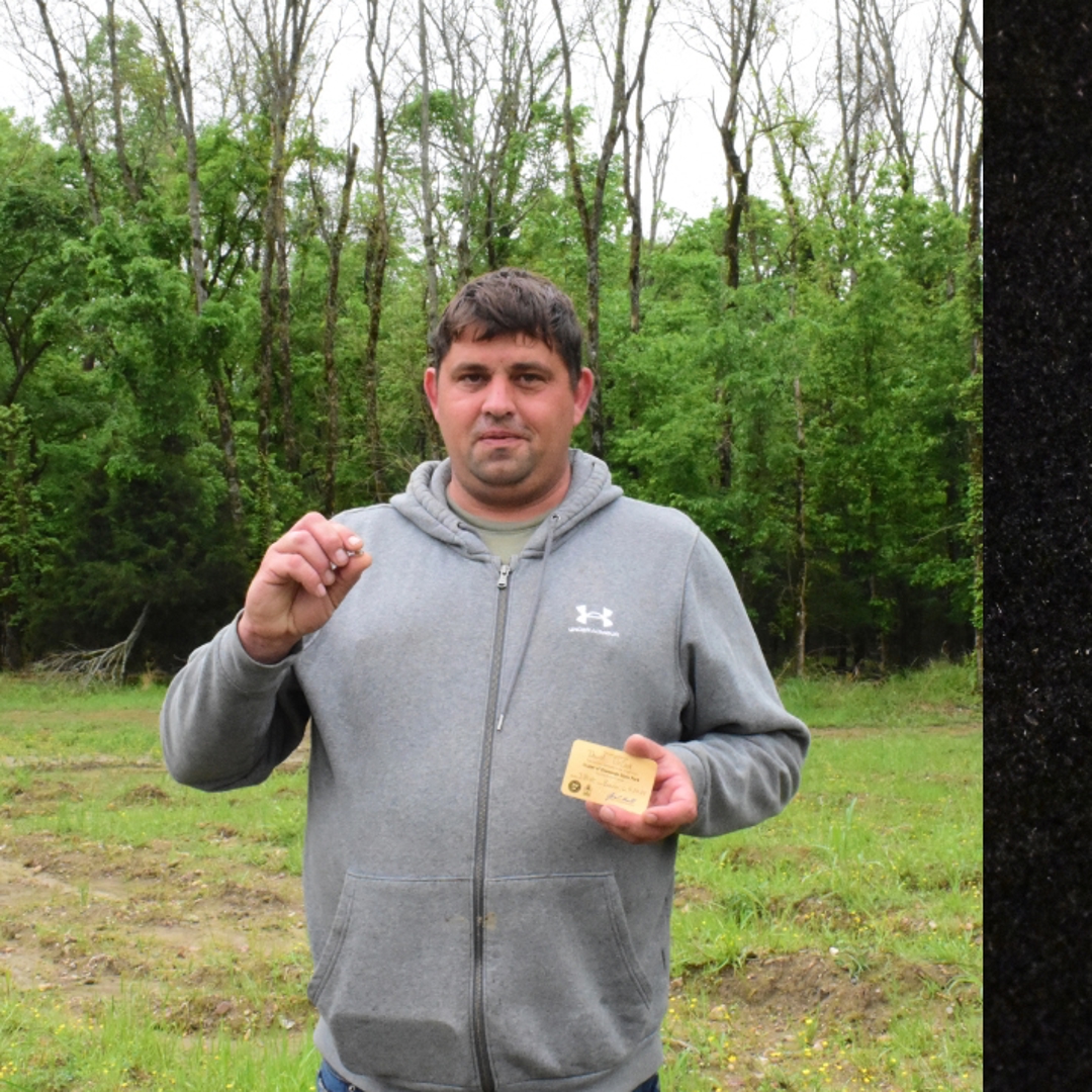 Minnesota man finds 3.81-carat diamond at Arkansas park | 5newsonline.com