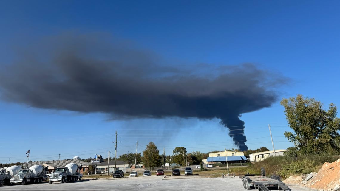 Pillar of smoke from Rogers industrial fire seen for miles ...