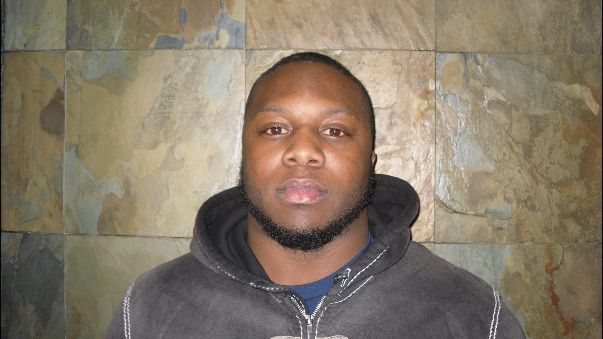 Arkansas Fullback/ Linebacker Kiero Small Undergoes Surgery ...