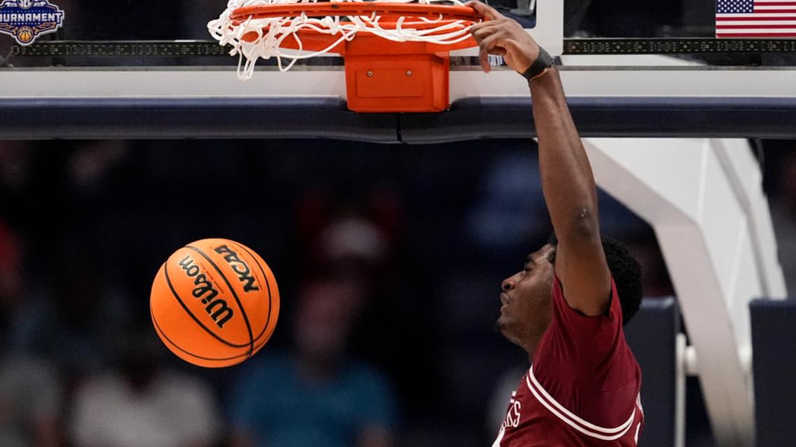 Walmart Warns Customers That Refund Checks Are Real, Not Scams ...