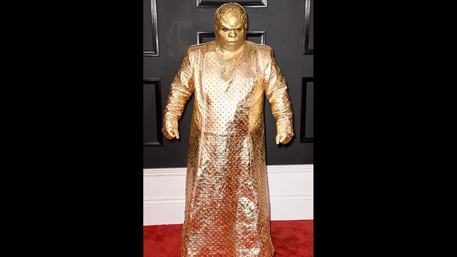 CeeLo Green Paints Himself Gold For GRAMMYs 2017 | 5newsonline.com