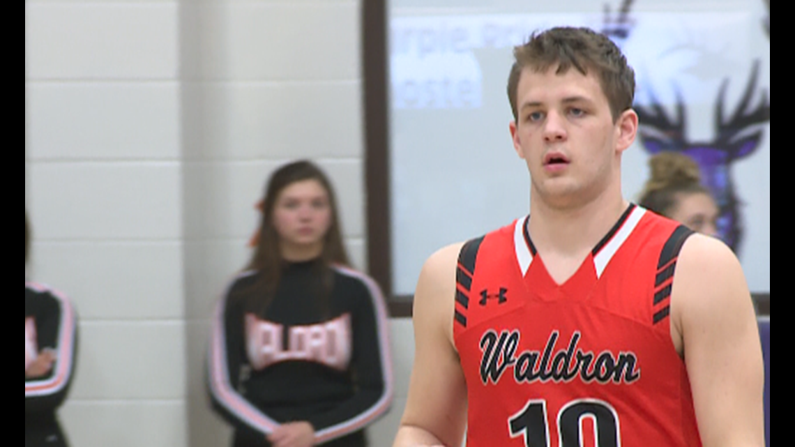 Payton Brown Pours In The Points For Waldron | 5newsonline.com