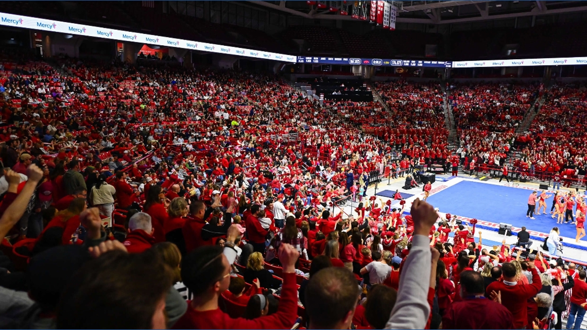 Razorback fans to get first look at 2026 Gymback team this Sunday ...