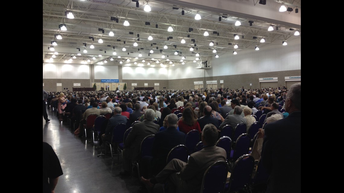 Thousands Gather for Jehovah’s Witnesses Convention | 5newsonline.com