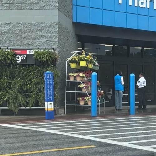Fayetteville Walmart closes after gas leak incident, fire officials say ...