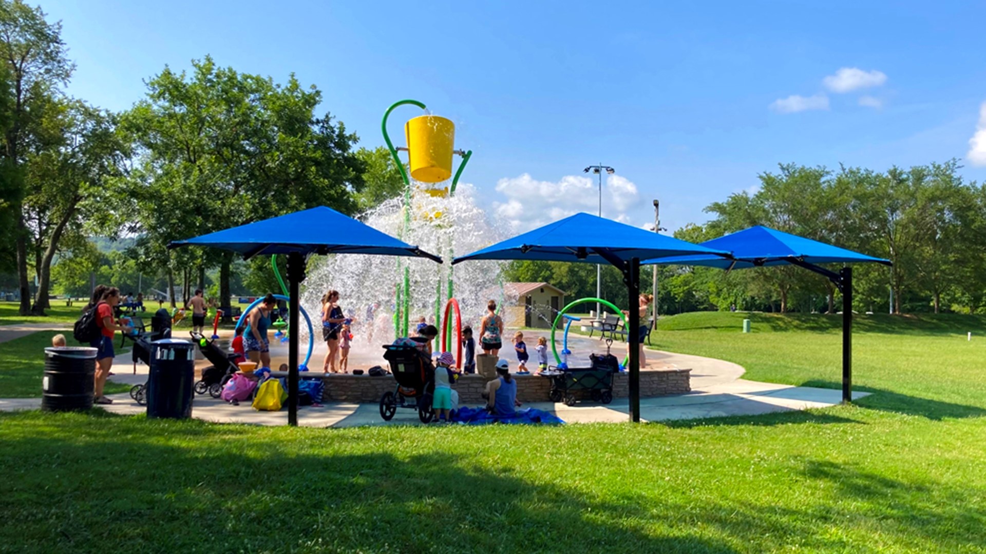 Fayetteville's Walker Park opens summer splash pad | 5newsonline.com