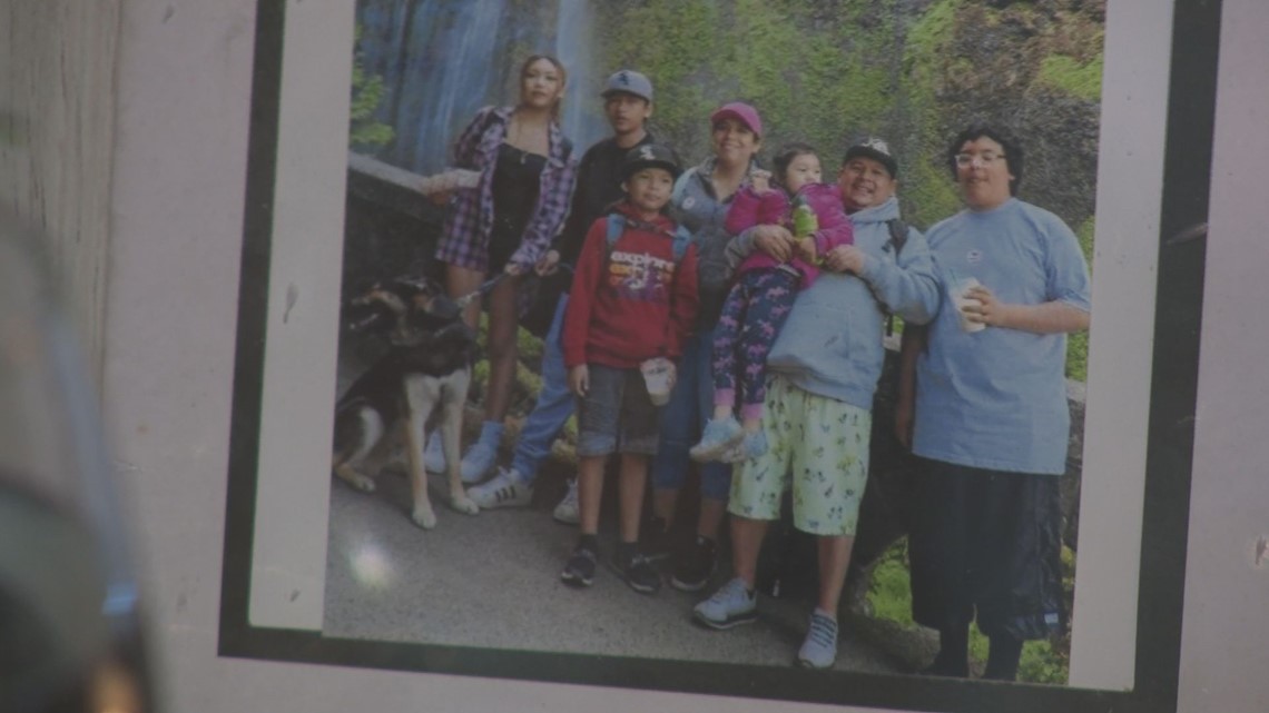 Family grieves father who fell to his death at Multnomah Falls | wthr.com