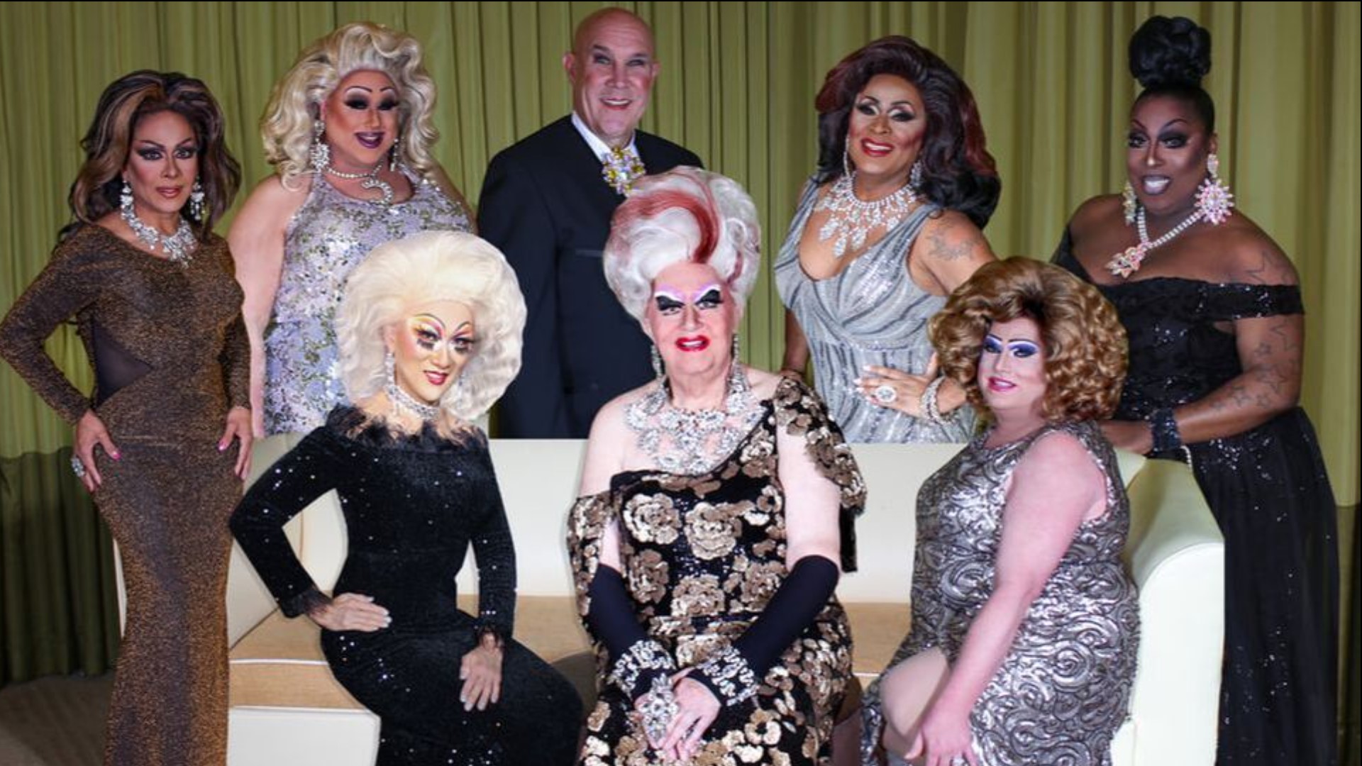 Portland's iconic drag queen Darcelle XV dead at 92 | 10tv.com