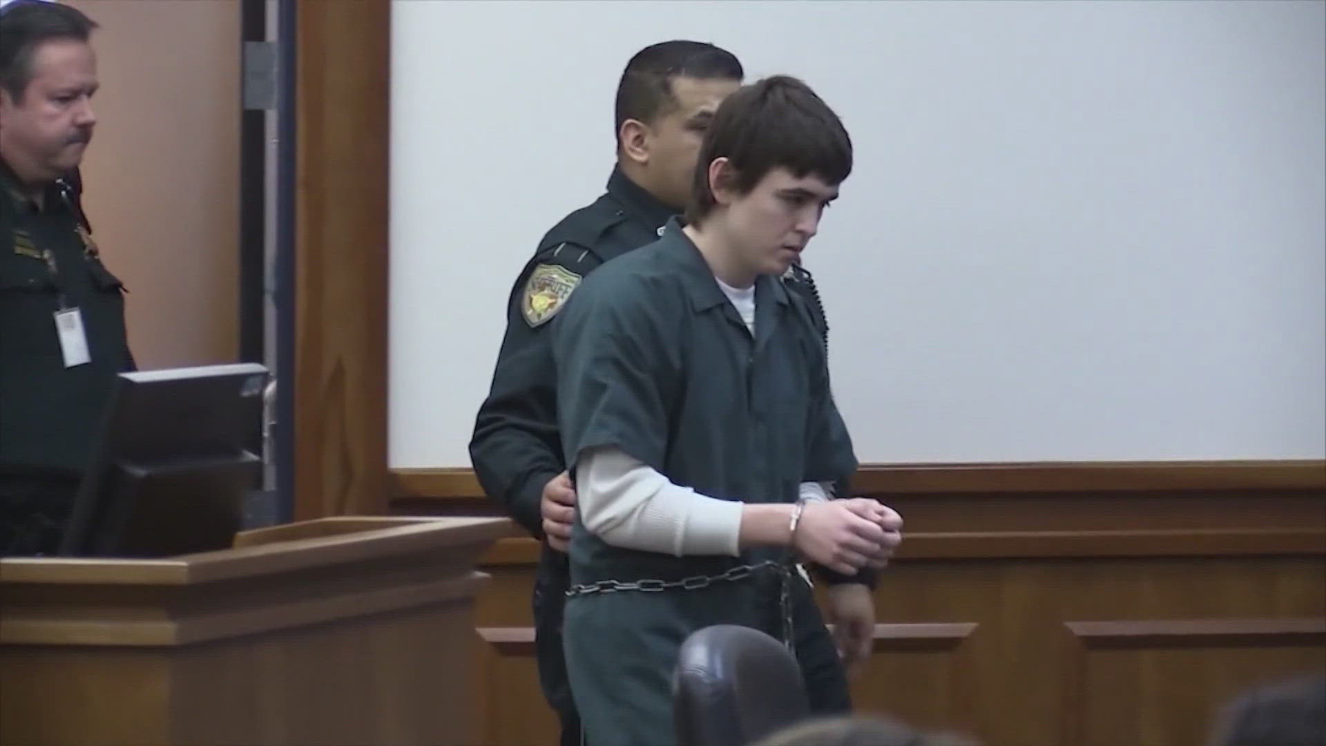 Testimony begins in civil lawsuit in Santa Fe school shooting | wqad.com