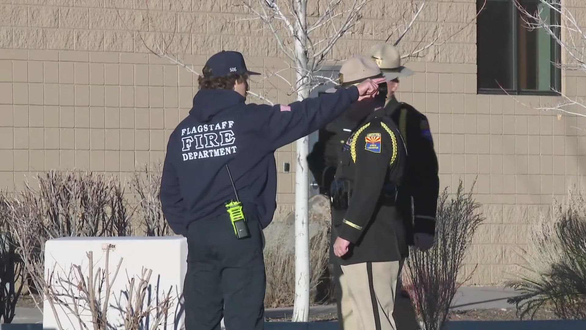 2 killed in helicopter crash while responding to Arizona shooting ...