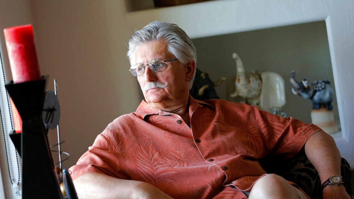 Ron Goldman's dad issues statement following O.J. Simpson death | wthr.com