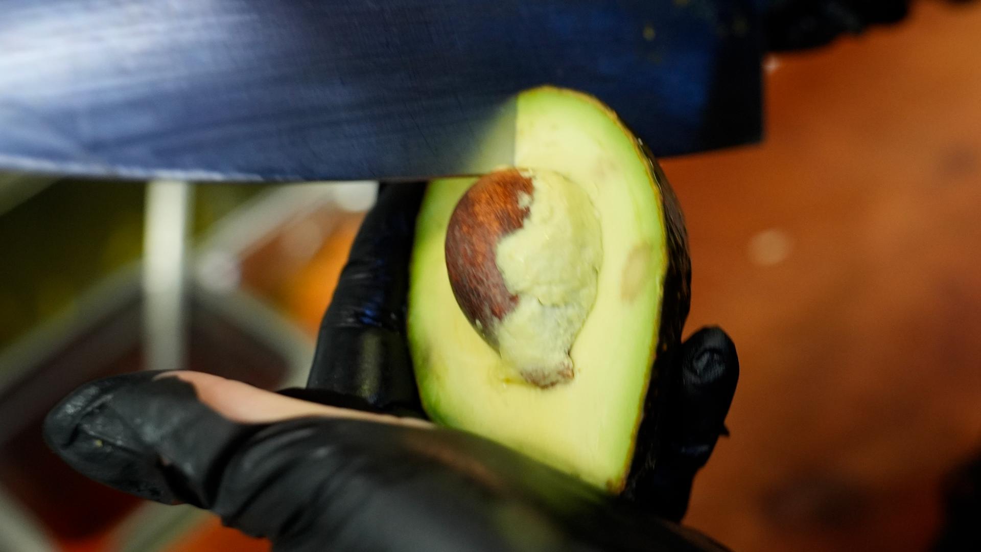 How to enjoy the unique flavor and health benefits of avocados ...