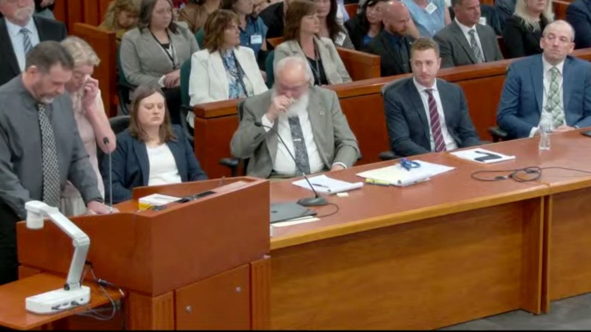 Scott Laramie, Madison Mogen's stepfather reads statement on behalf of ...