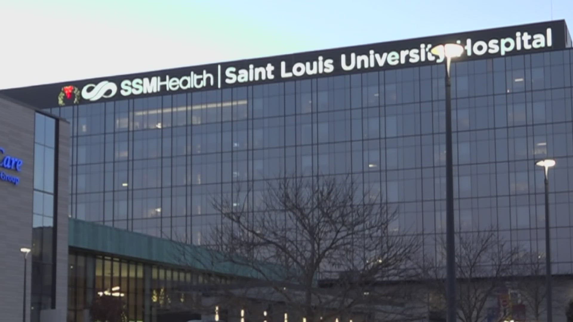 SLU Hospital nurses hold vigil for patient safety Thursday | wqad.com