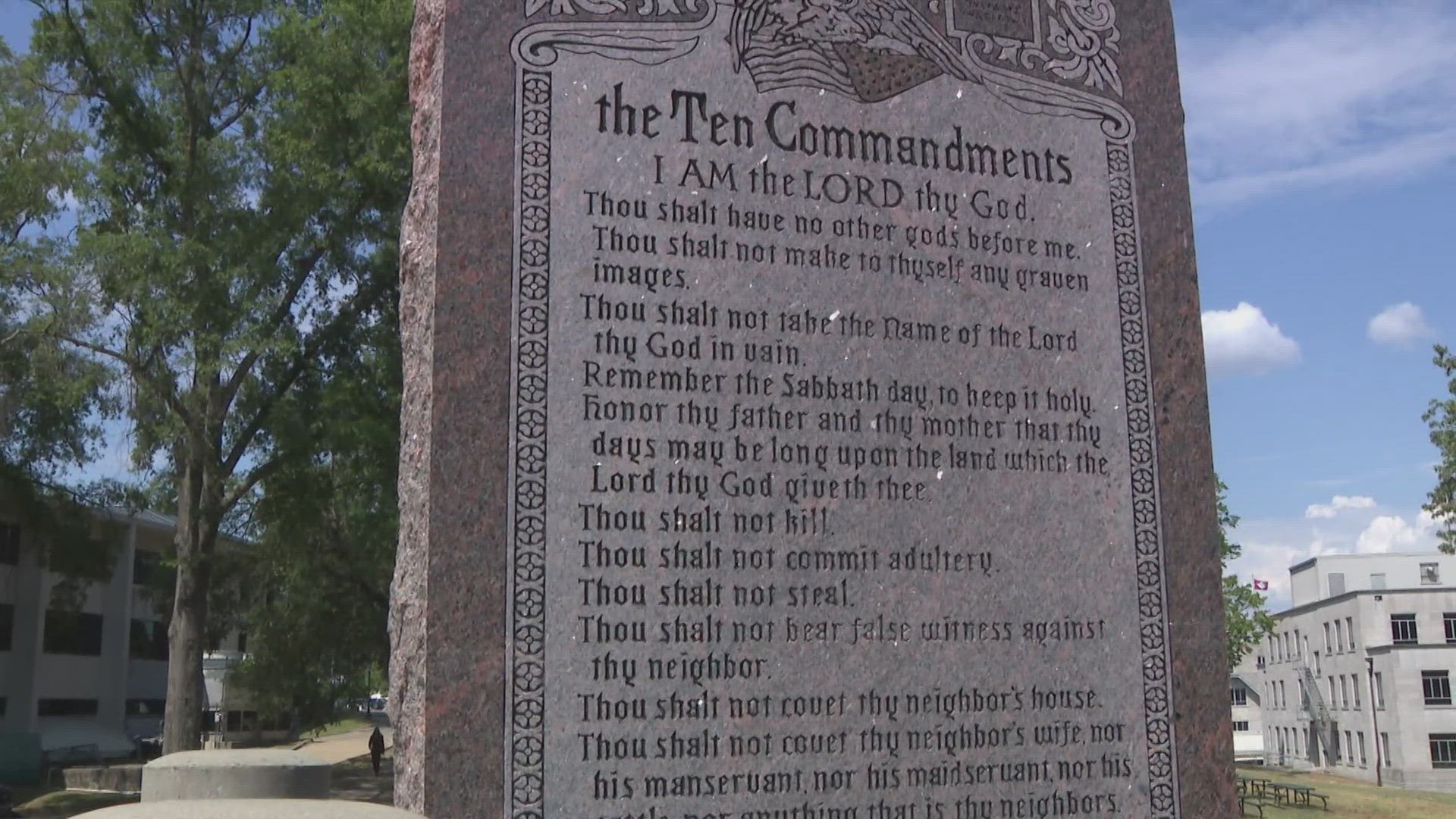 Federal Judge rules Arkansas Ten Commandments monument must come down ...