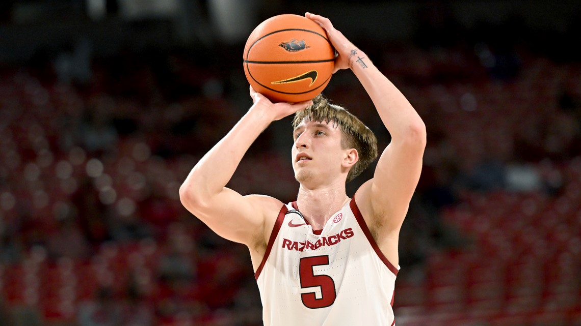 Arkansas guard Joseph Pinion plans to enter transfer portal ...