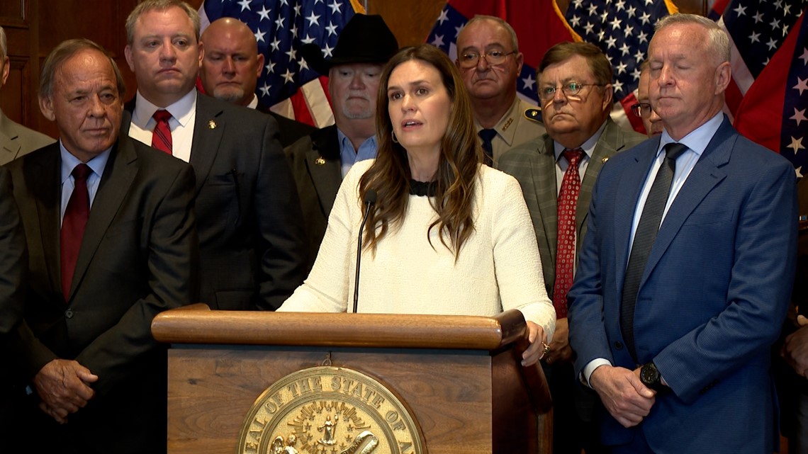 $19K lectern audit finished, awaiting response from Gov. Sanders ...