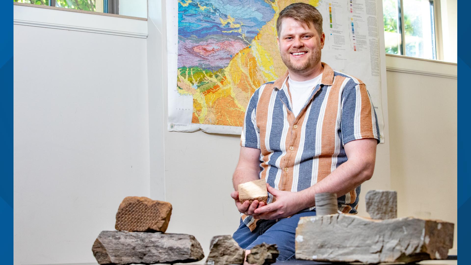 University of Arkansas researchers find evidence of an ocean on Mars ...