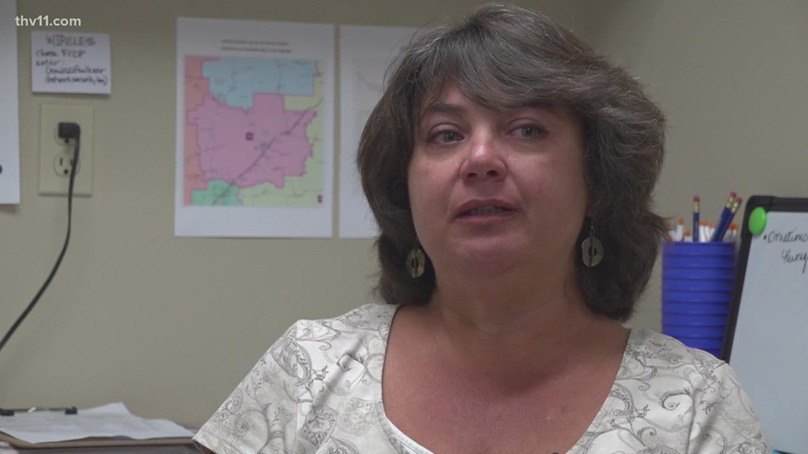 Conway parents react to school district's new trans policies ...