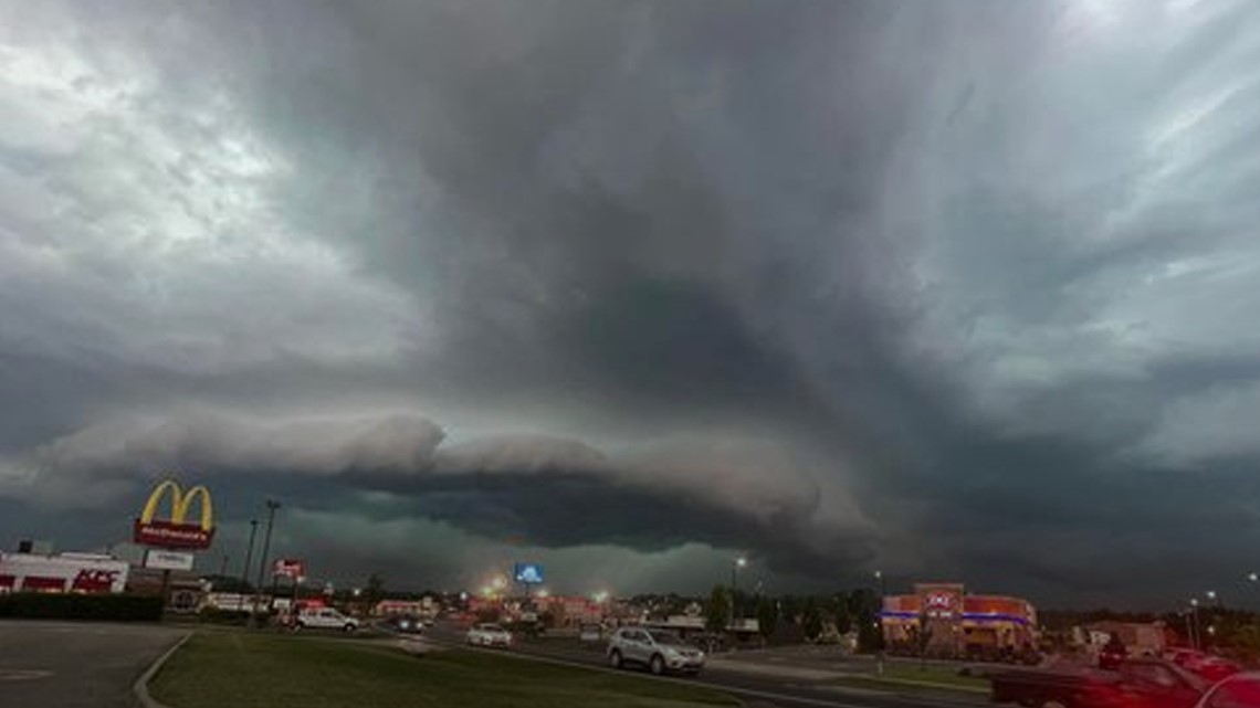 Central Arkansas storms leave over 100,000 with no power | 5newsonline.com