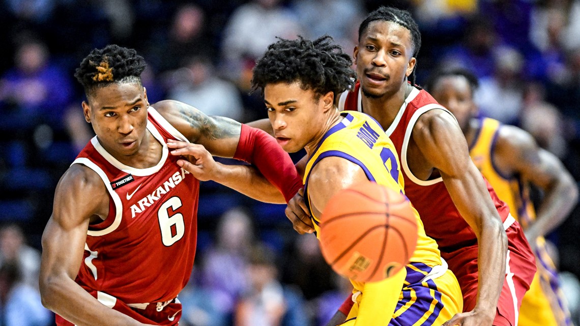 Arkansas allows Baker, LSU offense run wild in road loss | 5newsonline.com