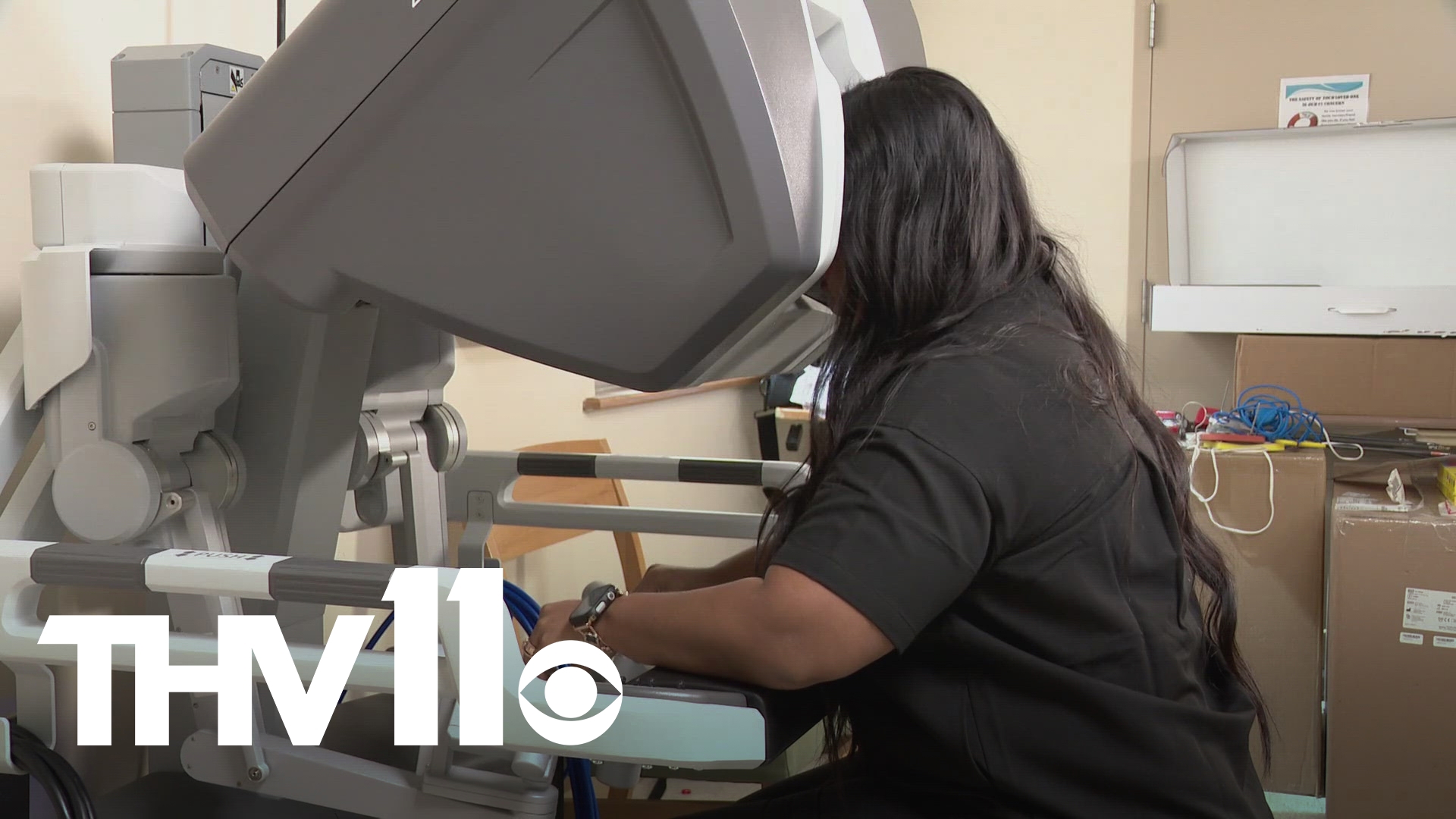 Da Vinci surgical robot helping surgeons in Arkansas | Here's how ...