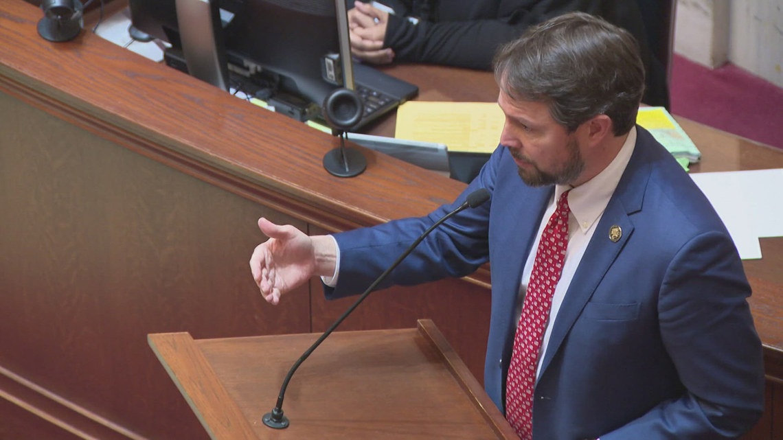 Senate pushes to end affirmative action with bill in Arkansas ...