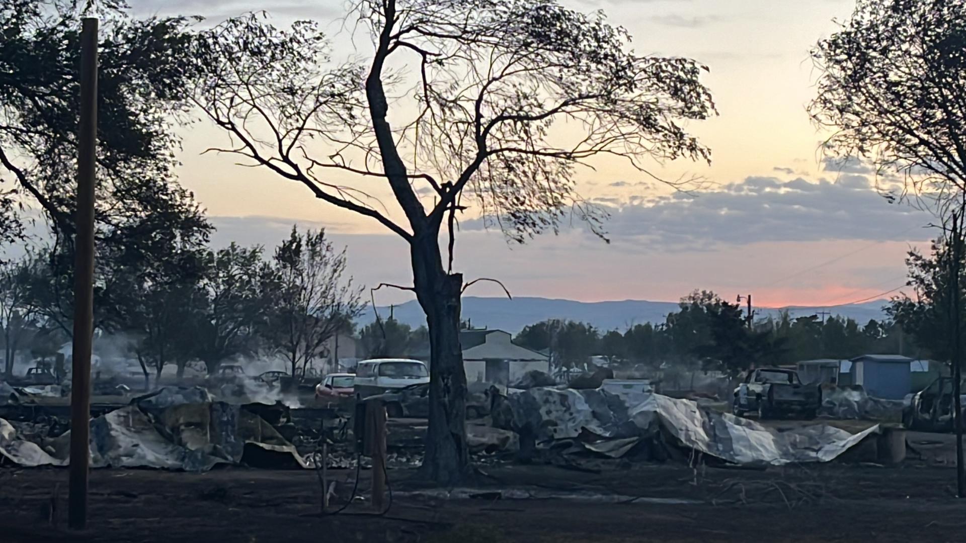 Multiple homes engulfed by Idaho brush fire; 6 officers injured while ...