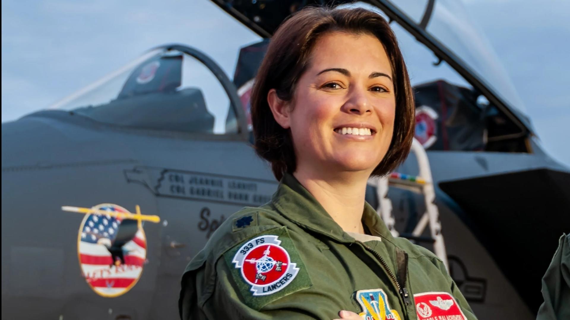 Air Force removes content on first female Thunderbird pilot from ...