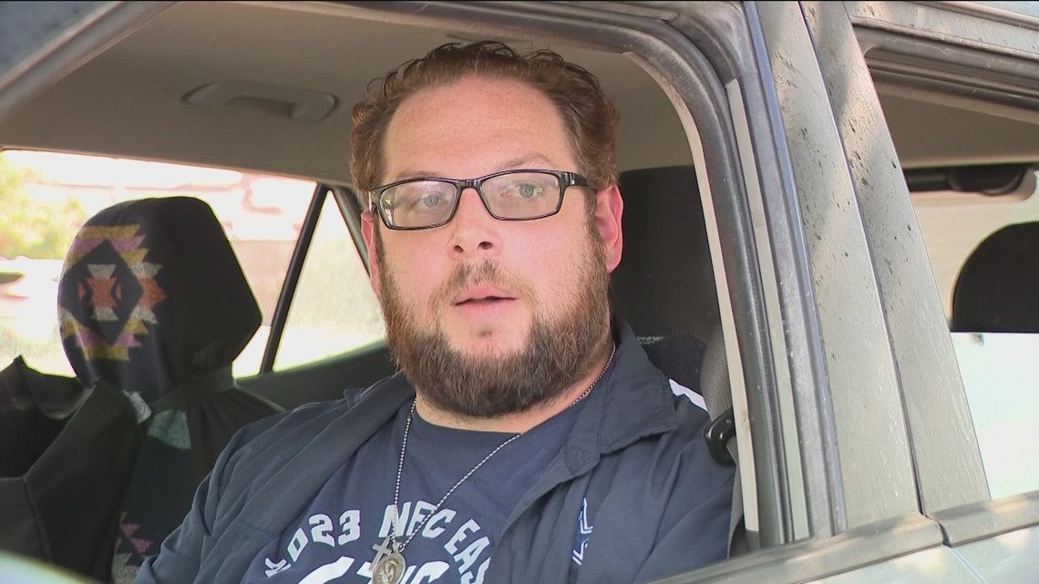 Texas teacher living in his car meets GoFundMe goal | 10tv.com