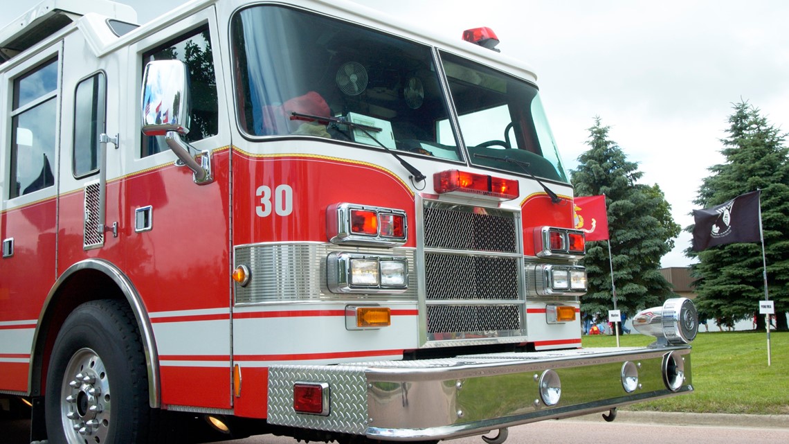 Man found dead in Dixon vehicle fire Thursday morning | wqad.com