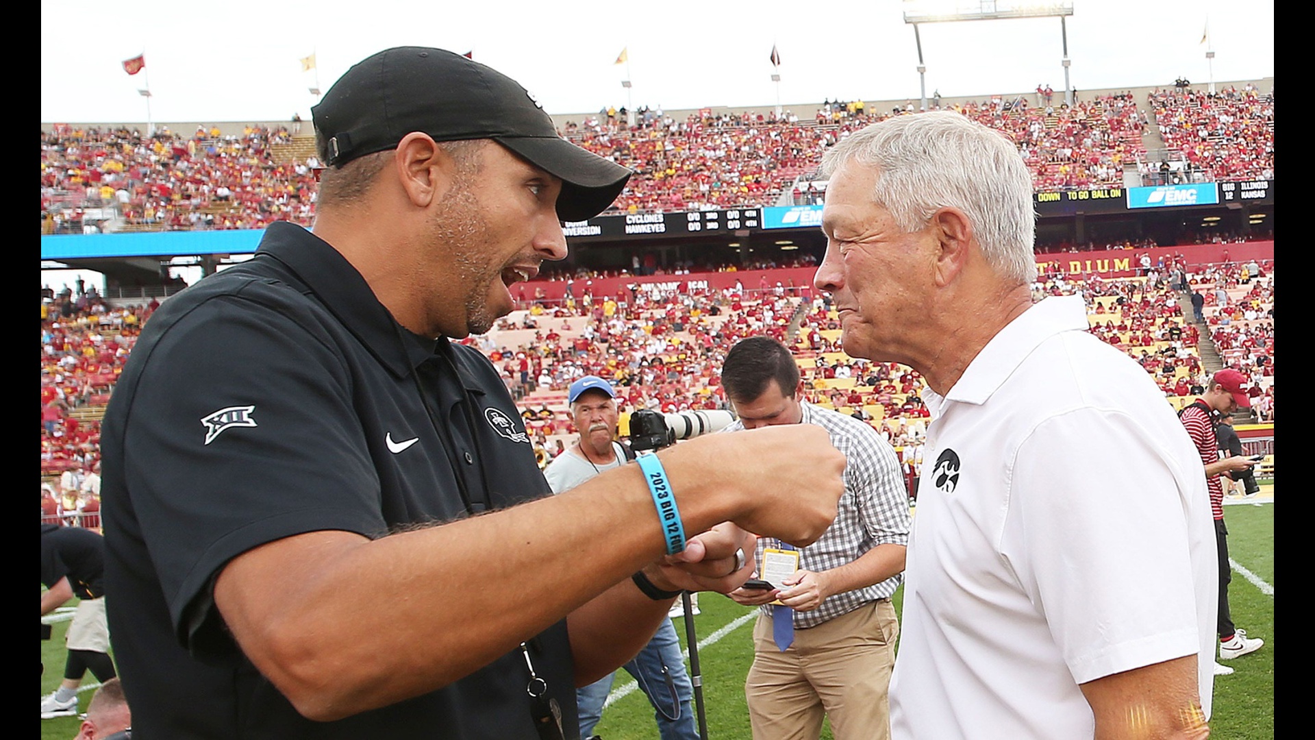 SHOWDOWN: Iowa Hawkeyes and Iowa State Cyclones CLASH in EPIC Rivalry ...