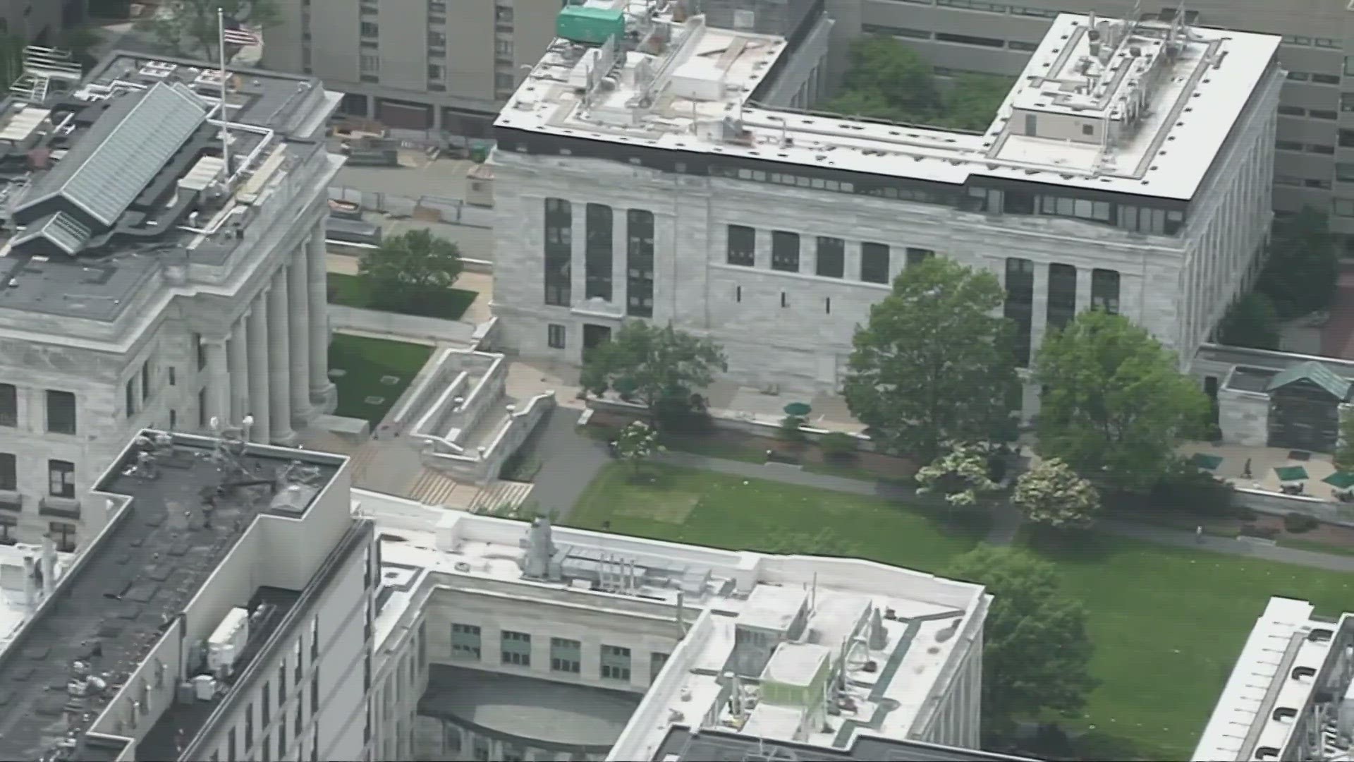 Harvard morgue manager indicted in theft of body parts | 10tv.com