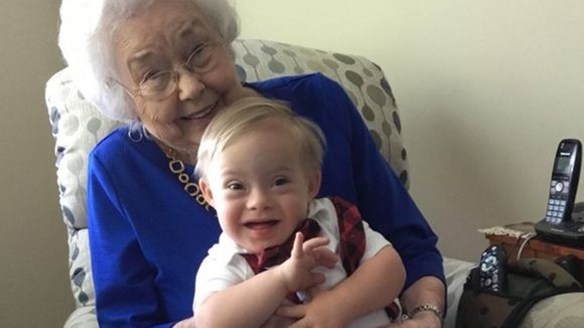 First-ever Gerber baby poses with current Gerber baby | 10tv.com
