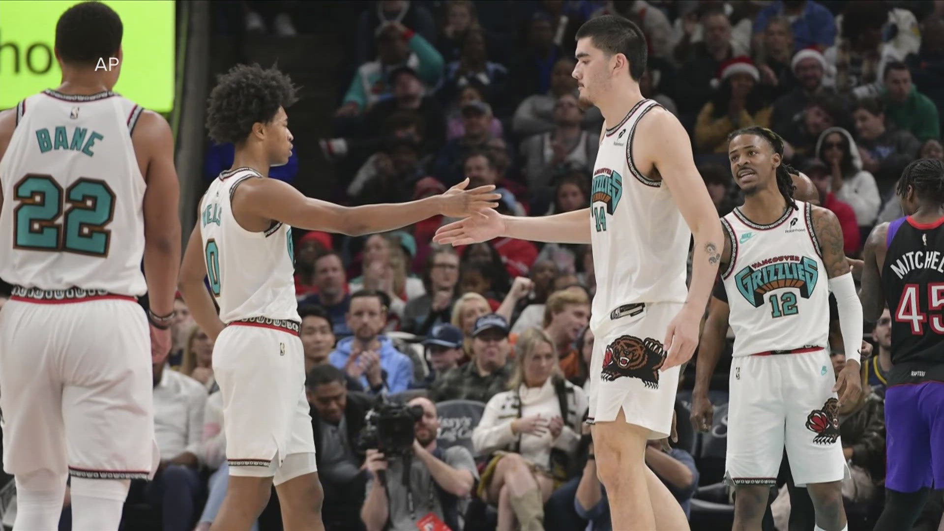 Zach Edey, Jaylen Wells react to Castrol NBA Rising Stars honor ...