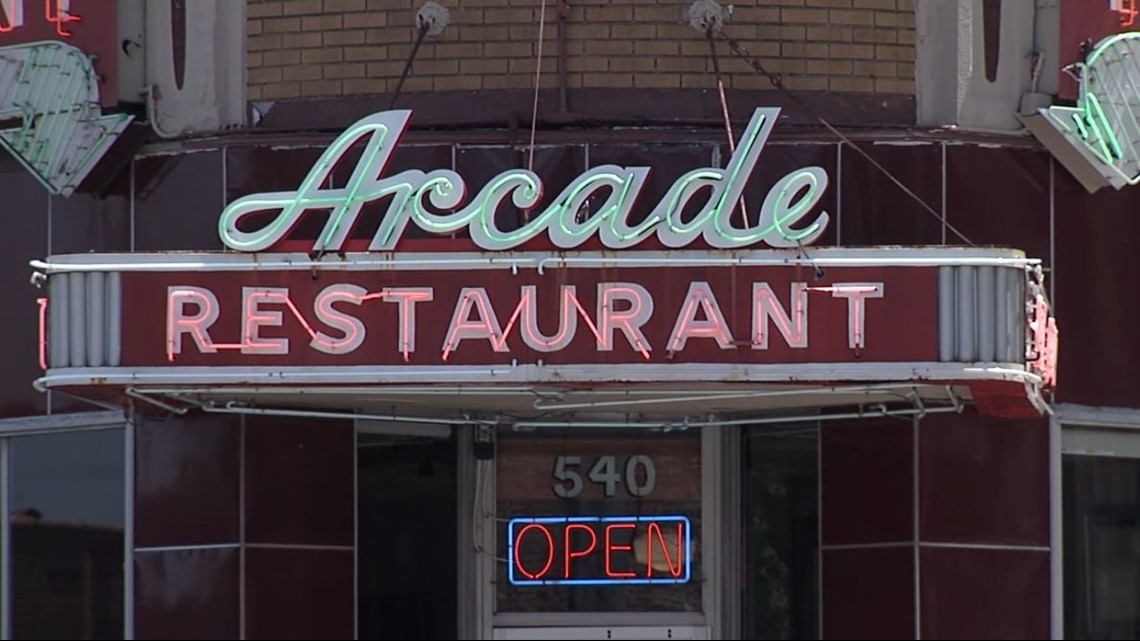 WEB EXTRA: The Arcade Restaurant in downtown Memphis celebrates 100 ...