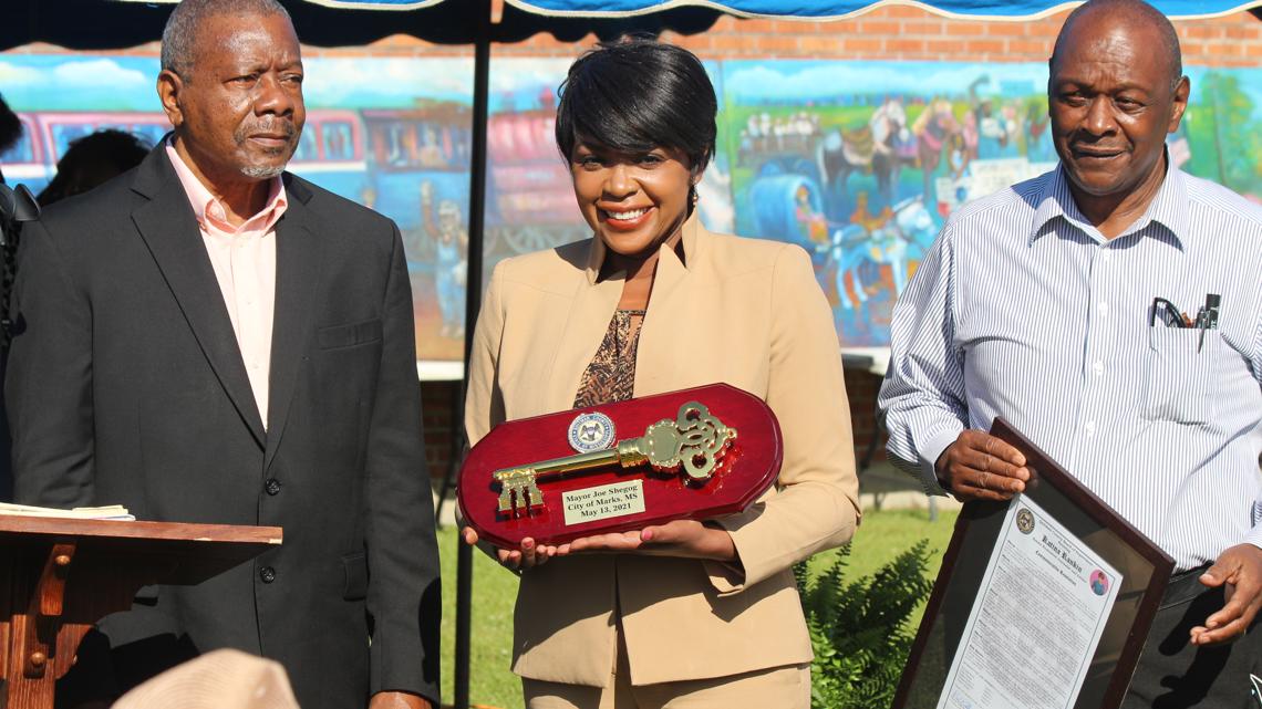 Local 24 News Weeknight Anchor Katina Rankin and Photojournalist Nicki ...