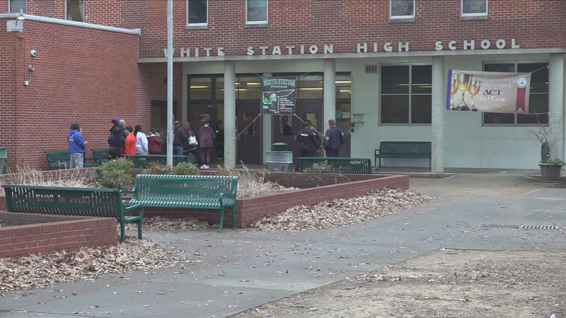 Bomb threat called at White Station High School | localmemphis.com