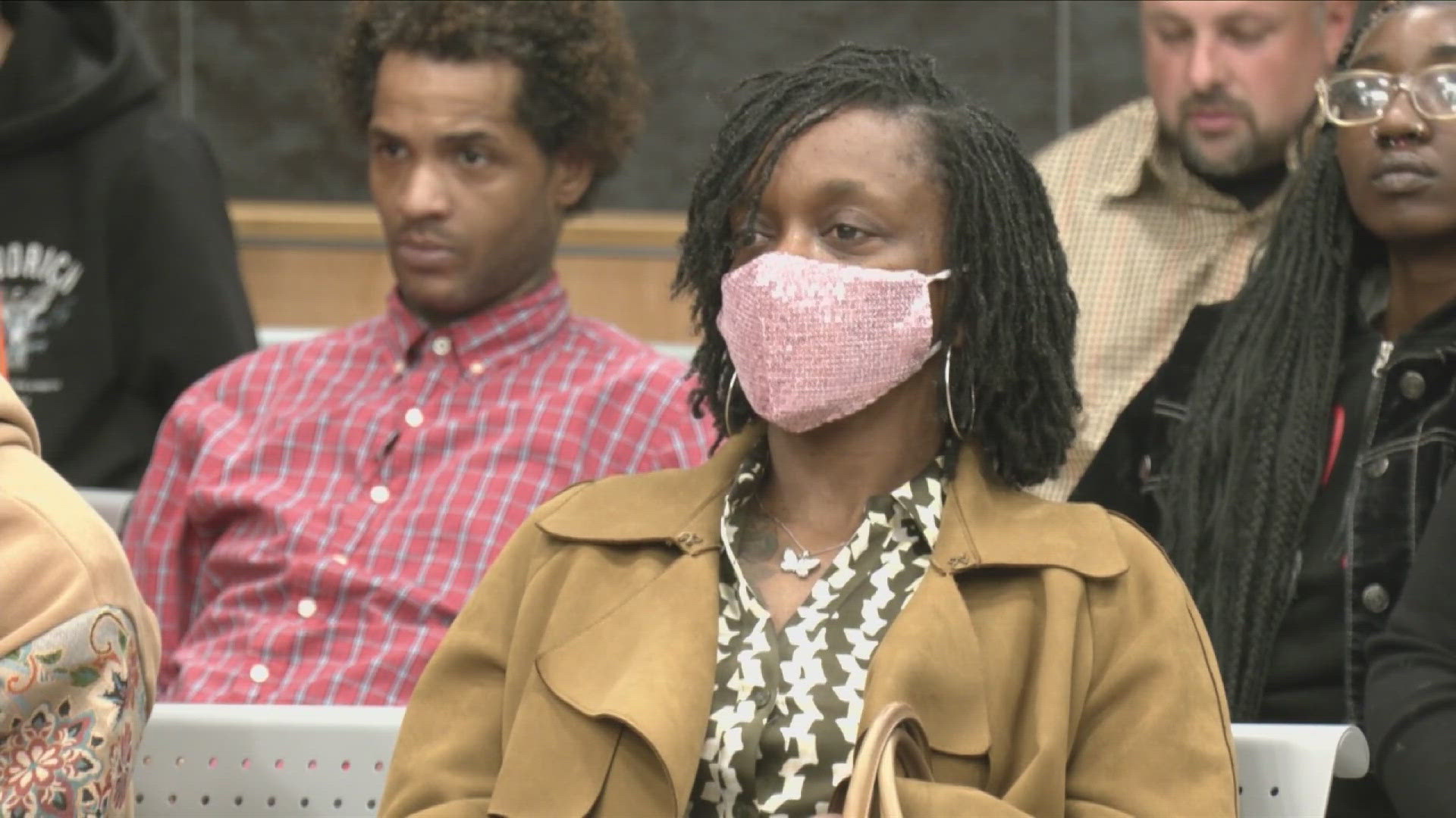 Woman charged with shooting Pastor Ricky Floyd out on bond ...