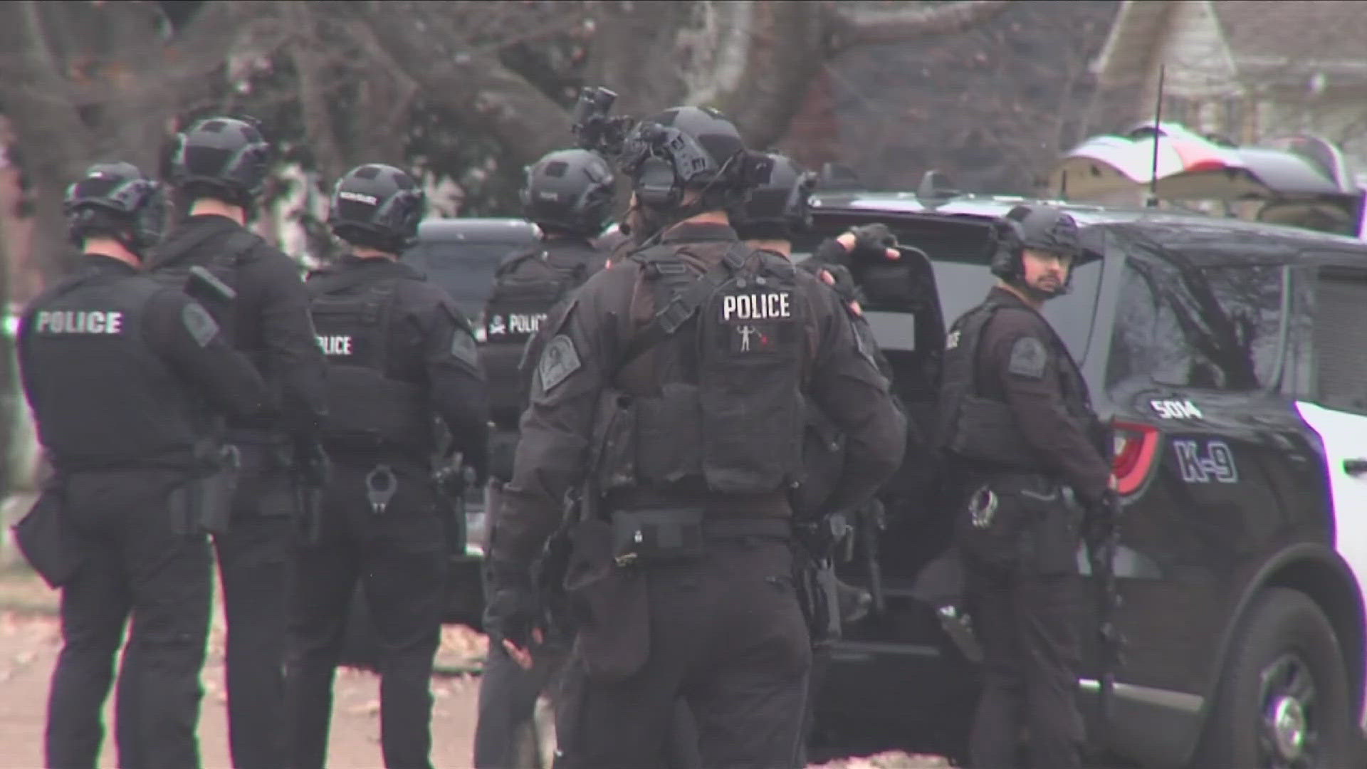 Man charged with kidnapping after mother's body found inside home in ...